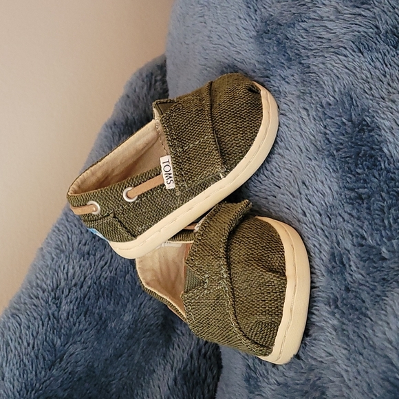Toms | Shoes | Infant Toms Hunter Green | Poshmark